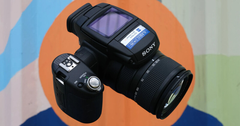 2005's Sony R1 All-in-One Was Late to the Party Yet Ahead of Its Time ...