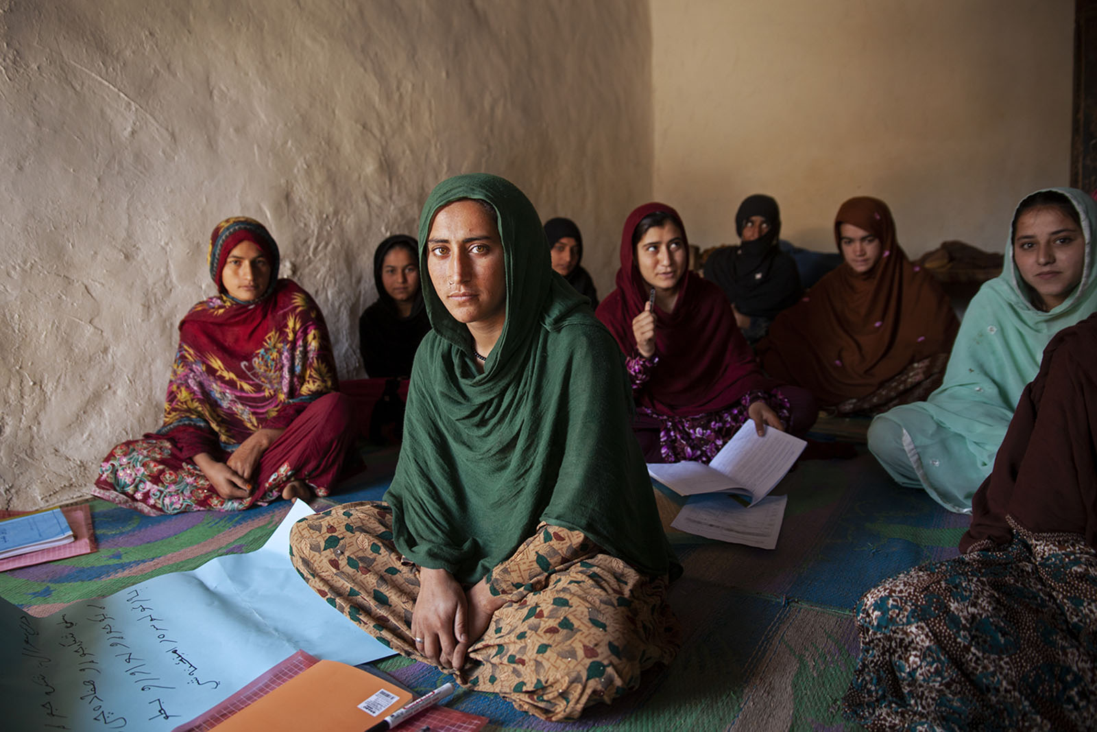 Photographer Spotlights Beauty of Afghan Women | PetaPixel