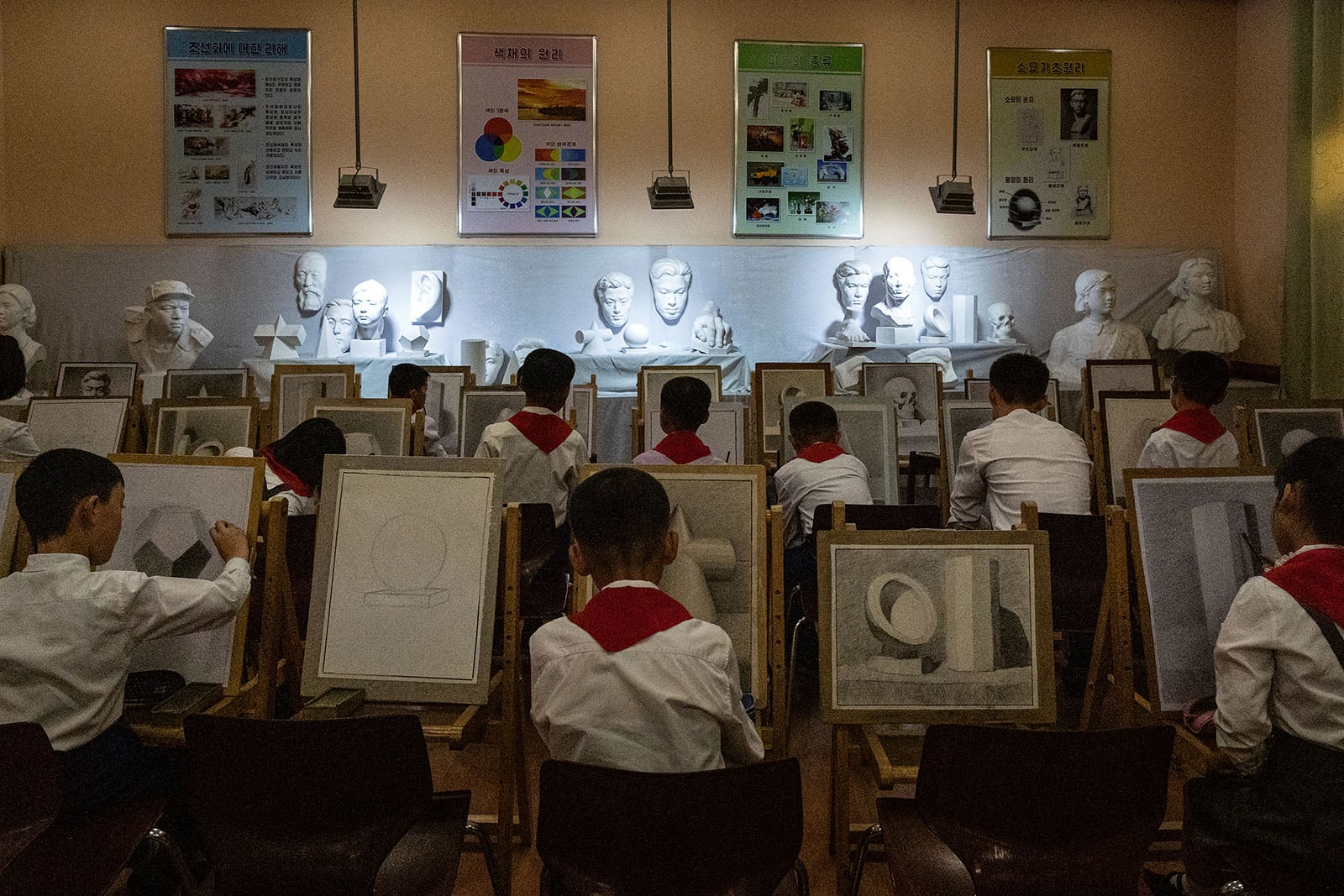 Photographer's Rare Images Reveal Everyday Life in North Korea | PetaPixel