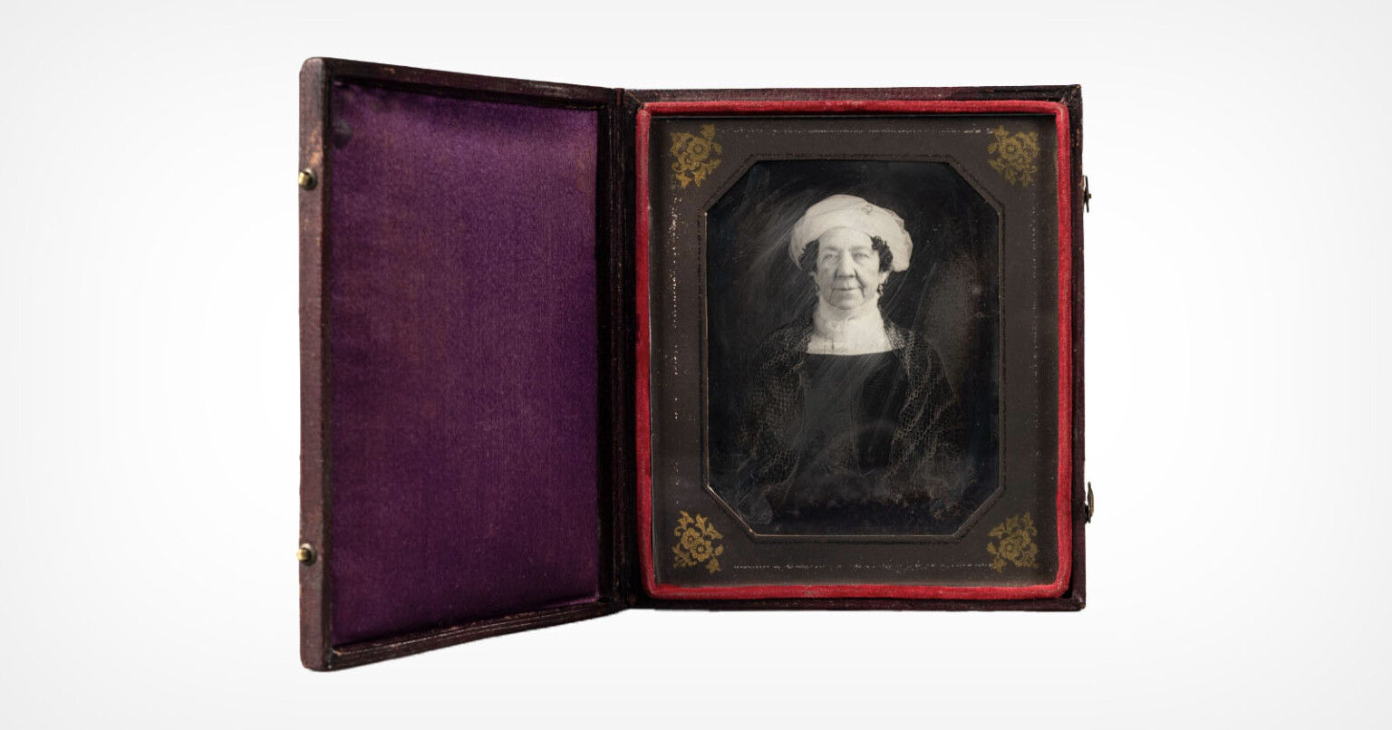 National Portrait Gallery Buys Earliest Photo of US First Lady for ...