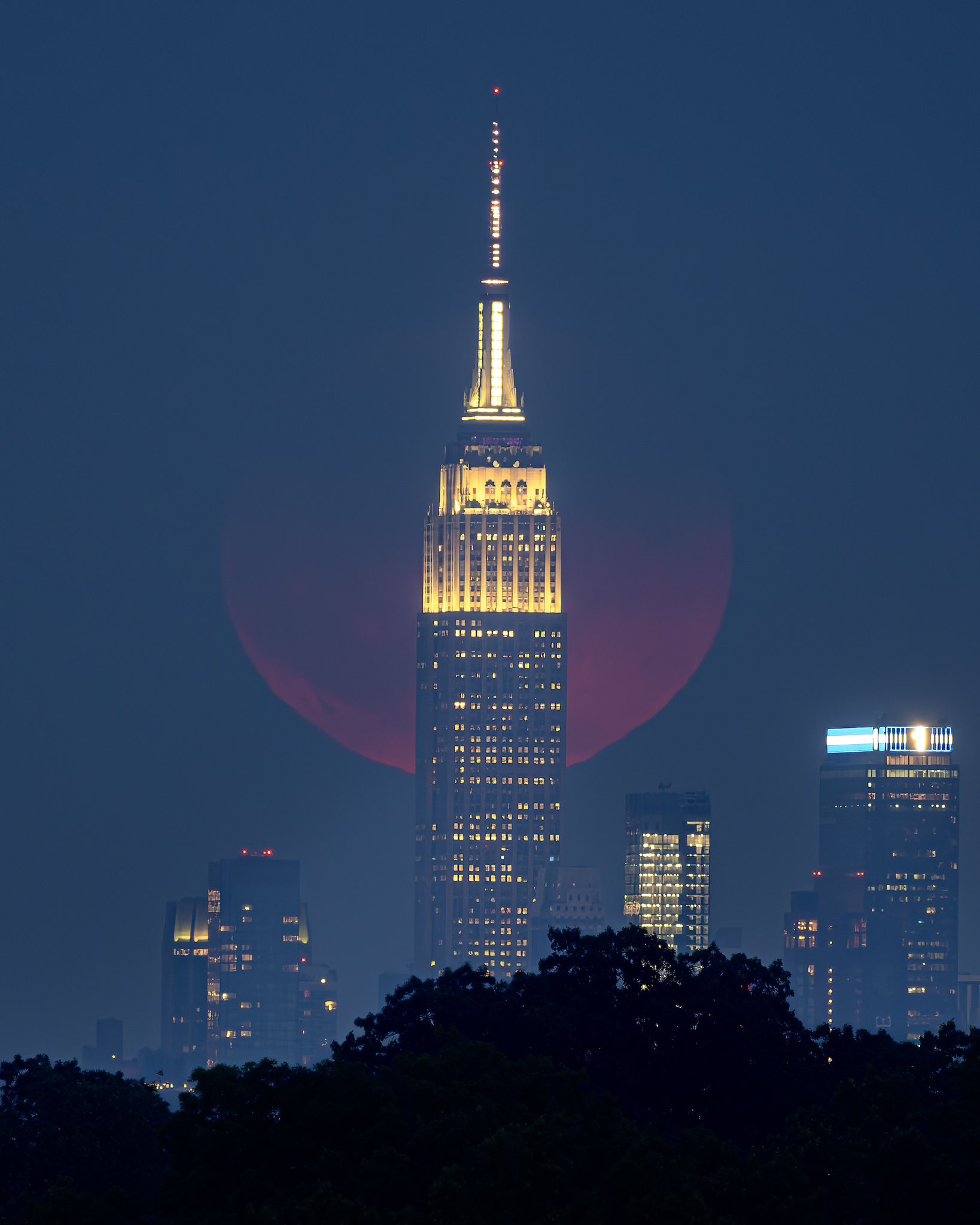 The Strawberry Moon Lit Up Skies Across the World This Past Weekend ...