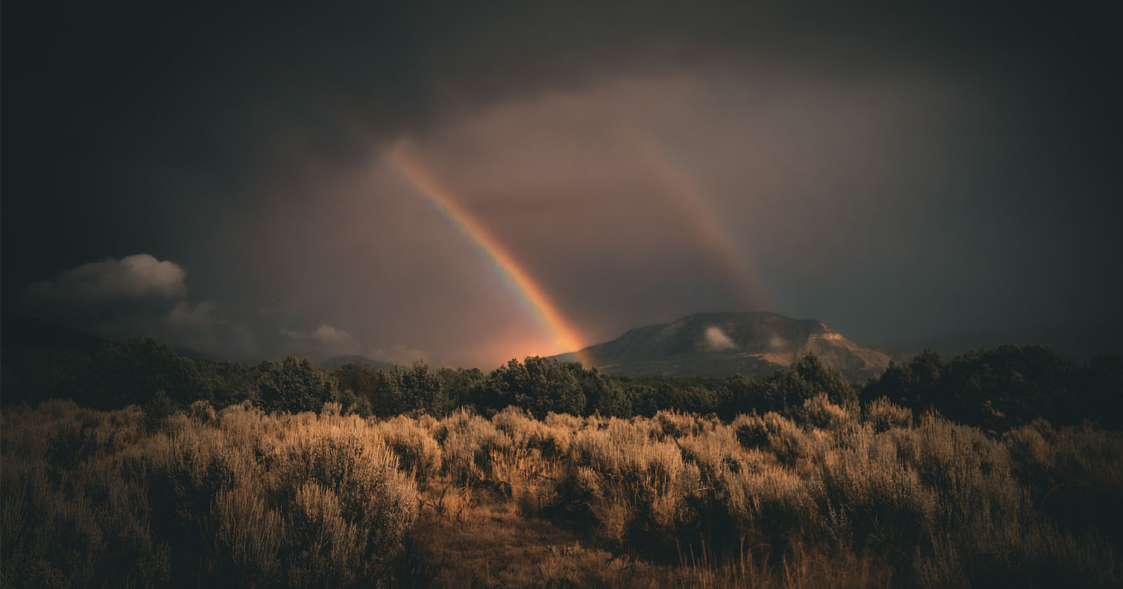 Photographer Captures Beautiful and Rare Double 'Moonbow' | PetaPixel