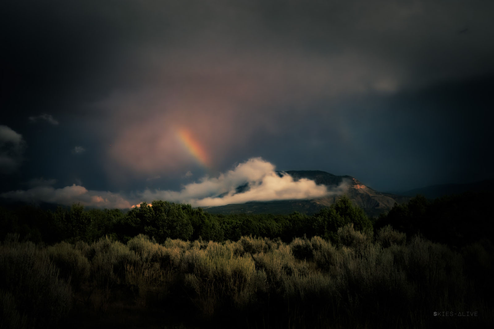 Photographer Captures Beautiful and Rare Double 'Moonbow' | PetaPixel