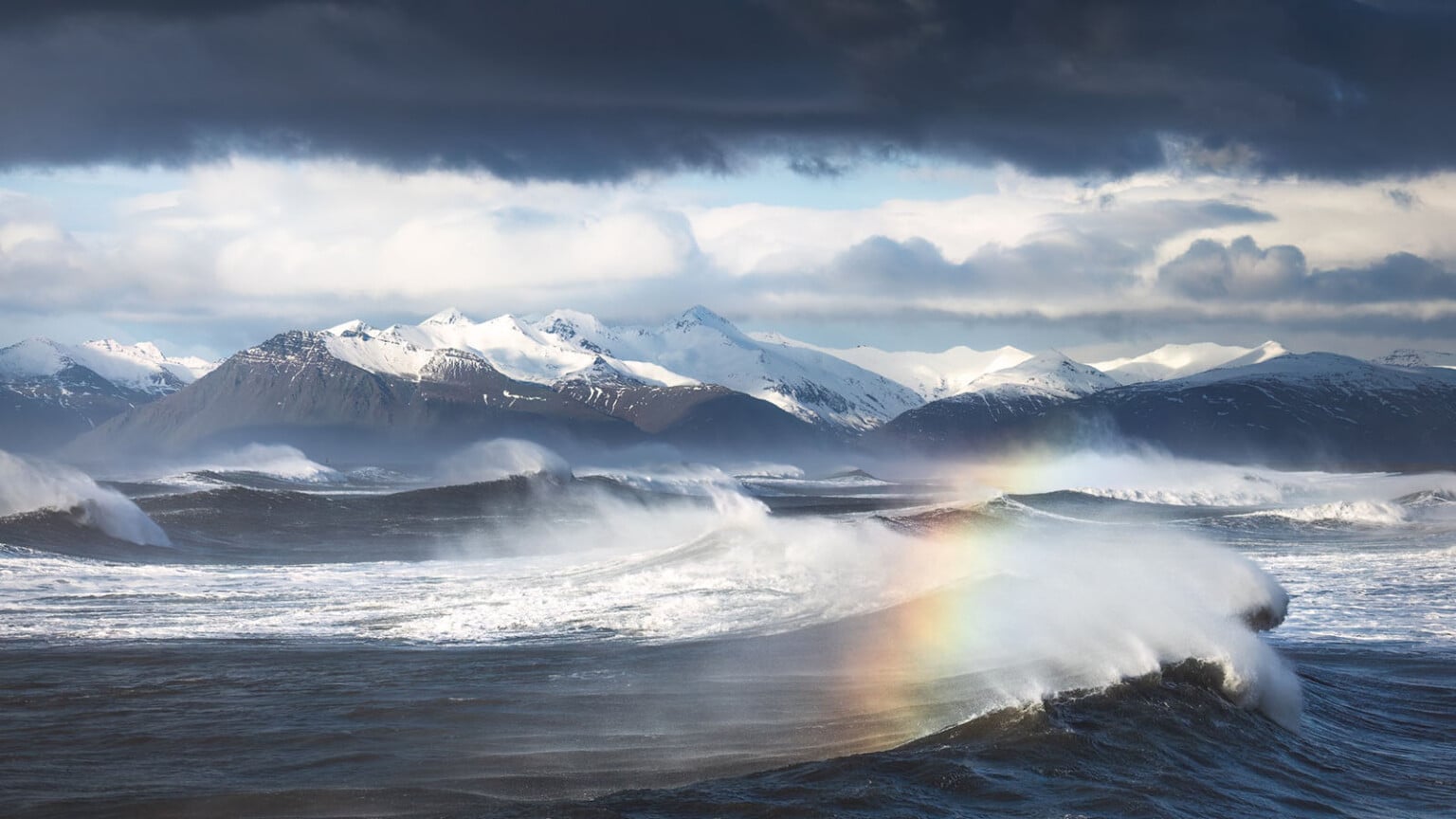 This Landscape Photo Competition Values 'Realism and Authenticity ...