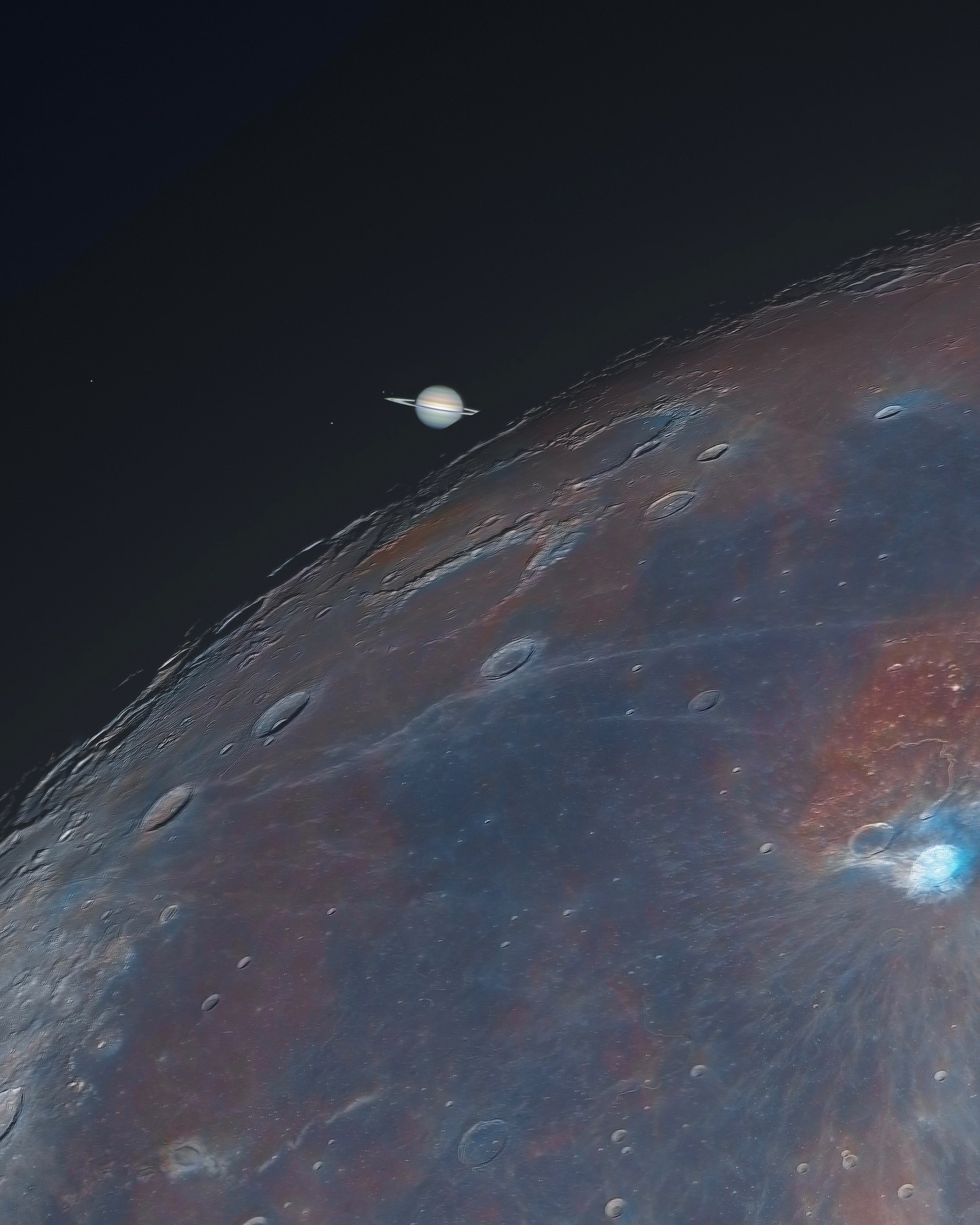 Saturn Peeks Out From Behind the Moon in Incredible Image Taken at the ...