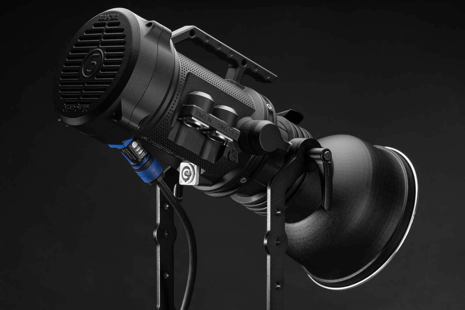 The Very Bright and Accurate Maxima 6 Mk. II LED Is Even More Powerful ...