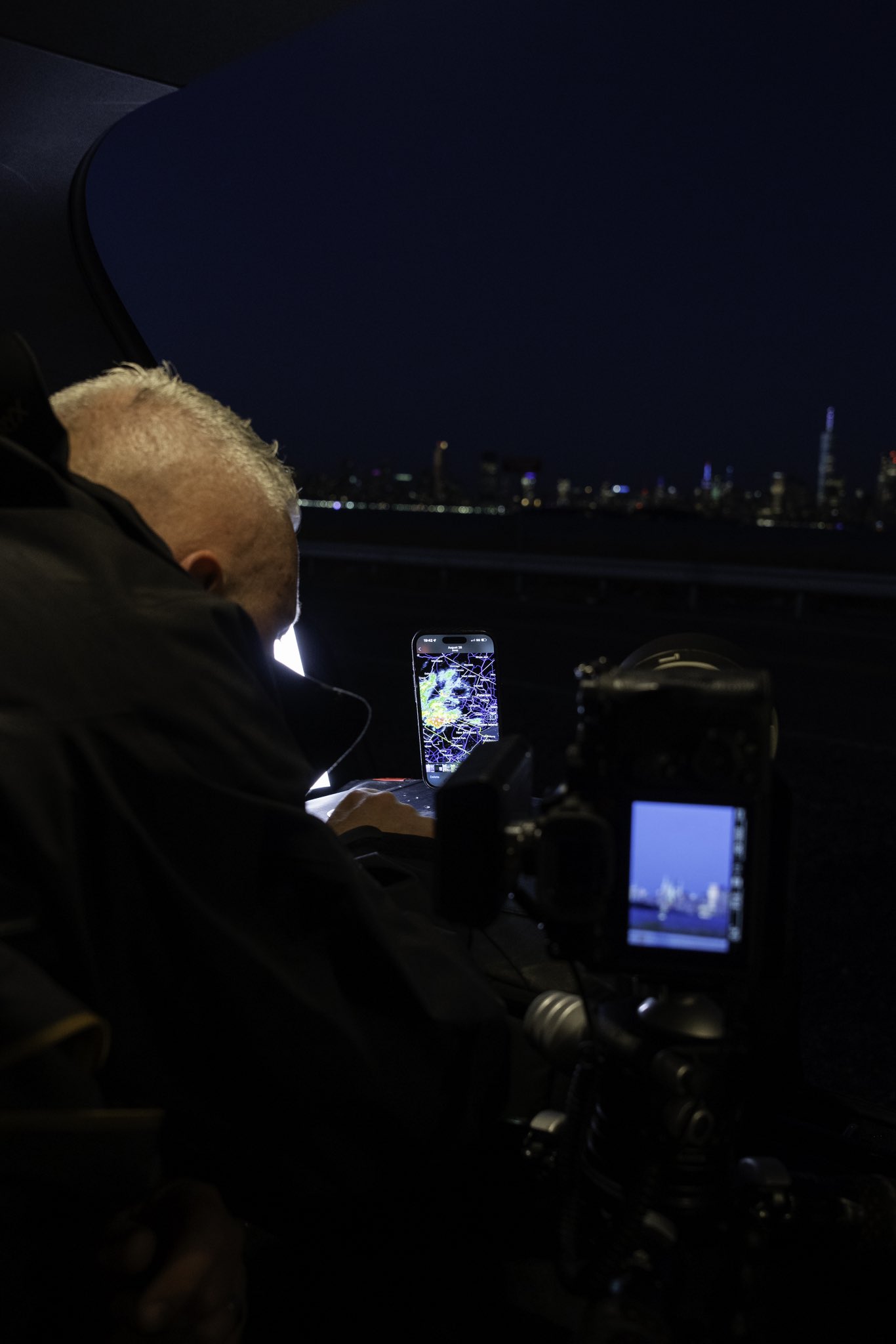 Epic Photo Shows Triple Lightning Strike Hitting Three NYC Skyscrapers | PetaPixel