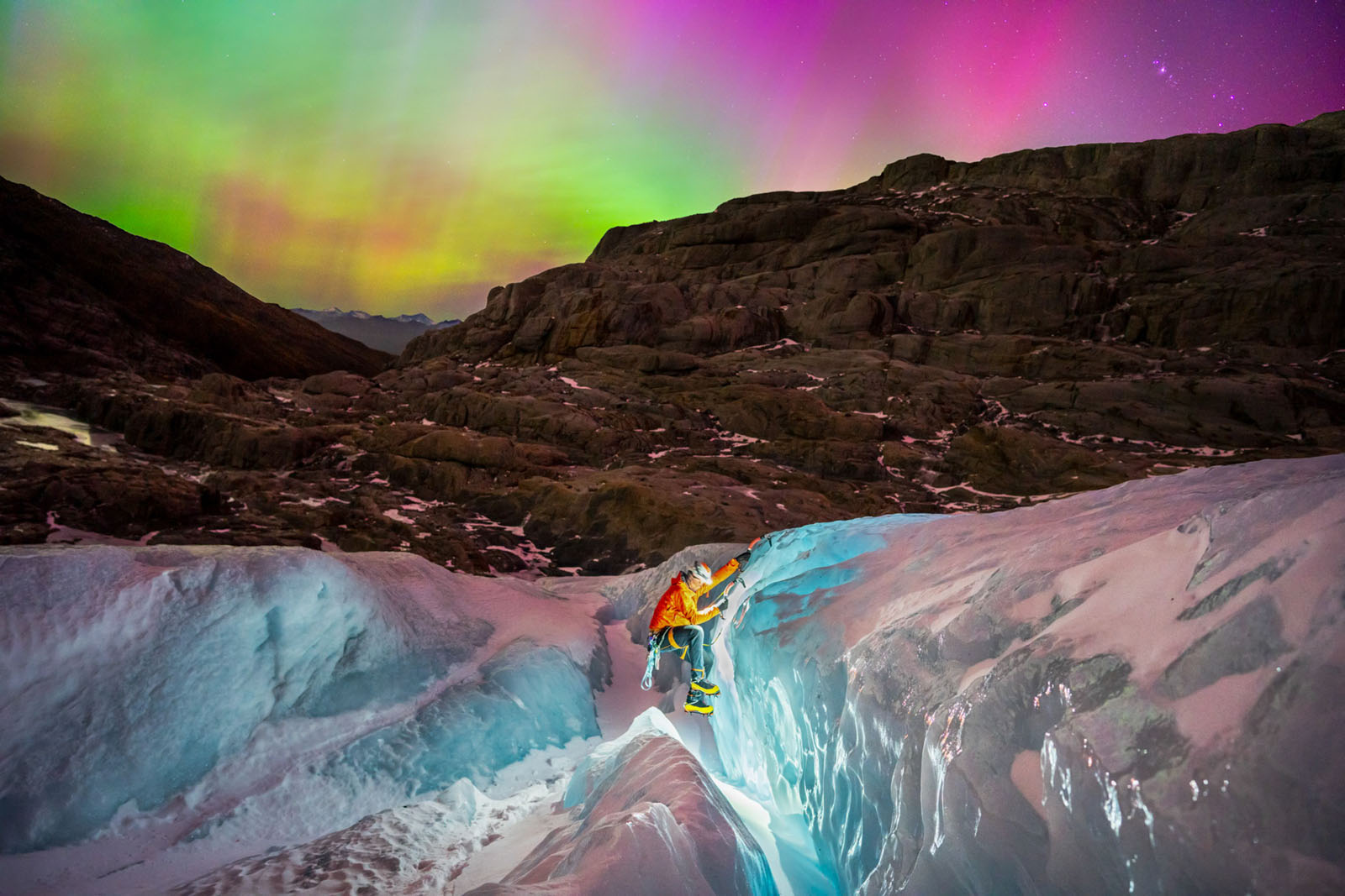 Northern Lights Photographer of the Year Showcases One of the Best ...