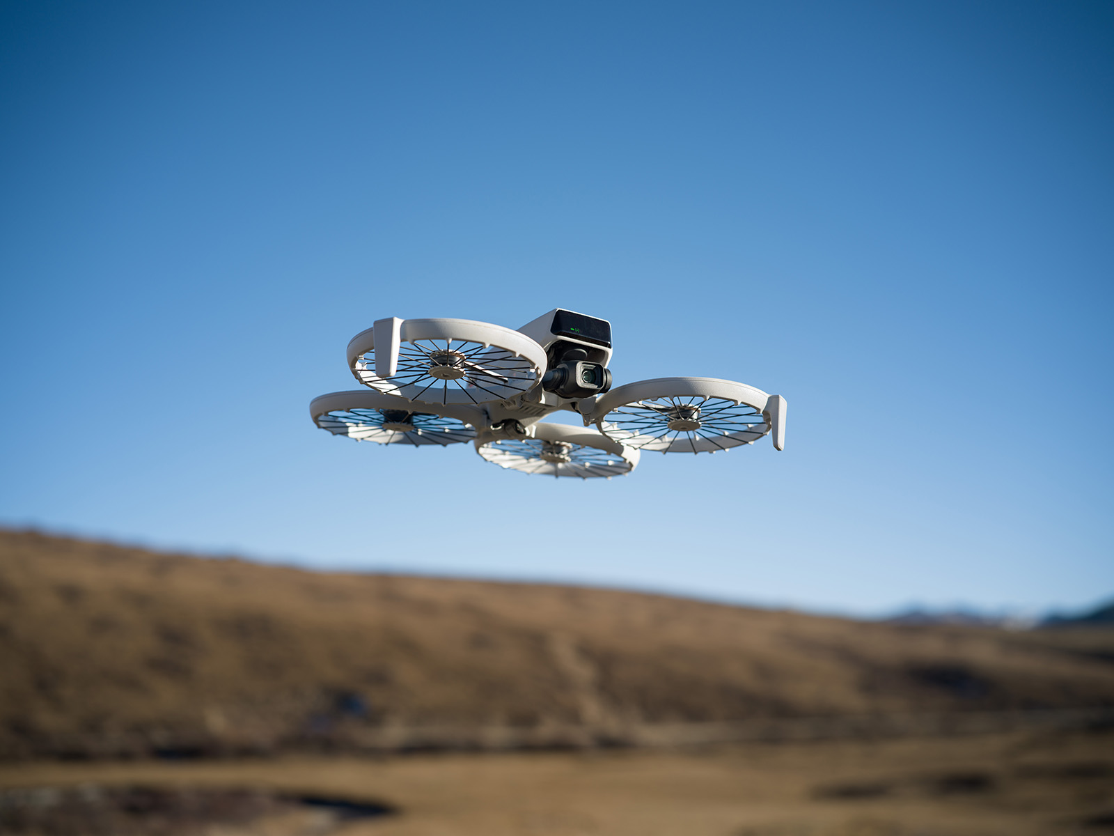 DJI's Flip Combines the Ease of the Neo With the Image Quality of the ...