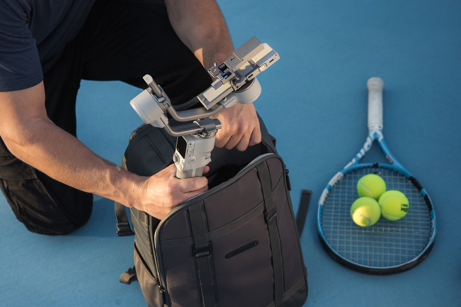 DJI RS 4 Mini Gimbal Promises Better Video With Your Camera or Phone ...