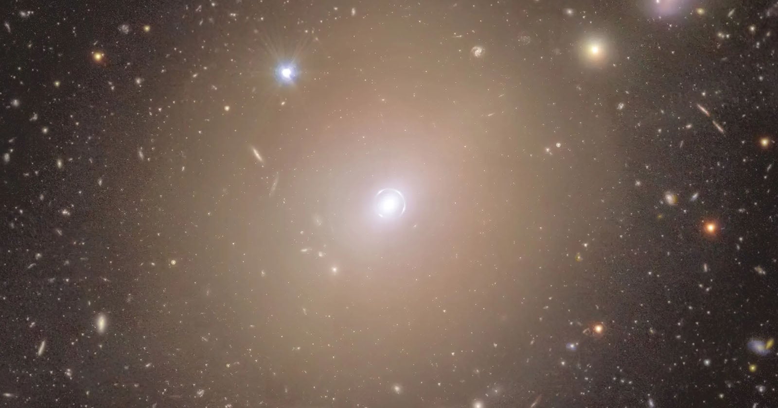 600-Megapixel Euclid Telescope Captures 'Einstein Ring' Encircling Nearby Galaxy | PetaPixel