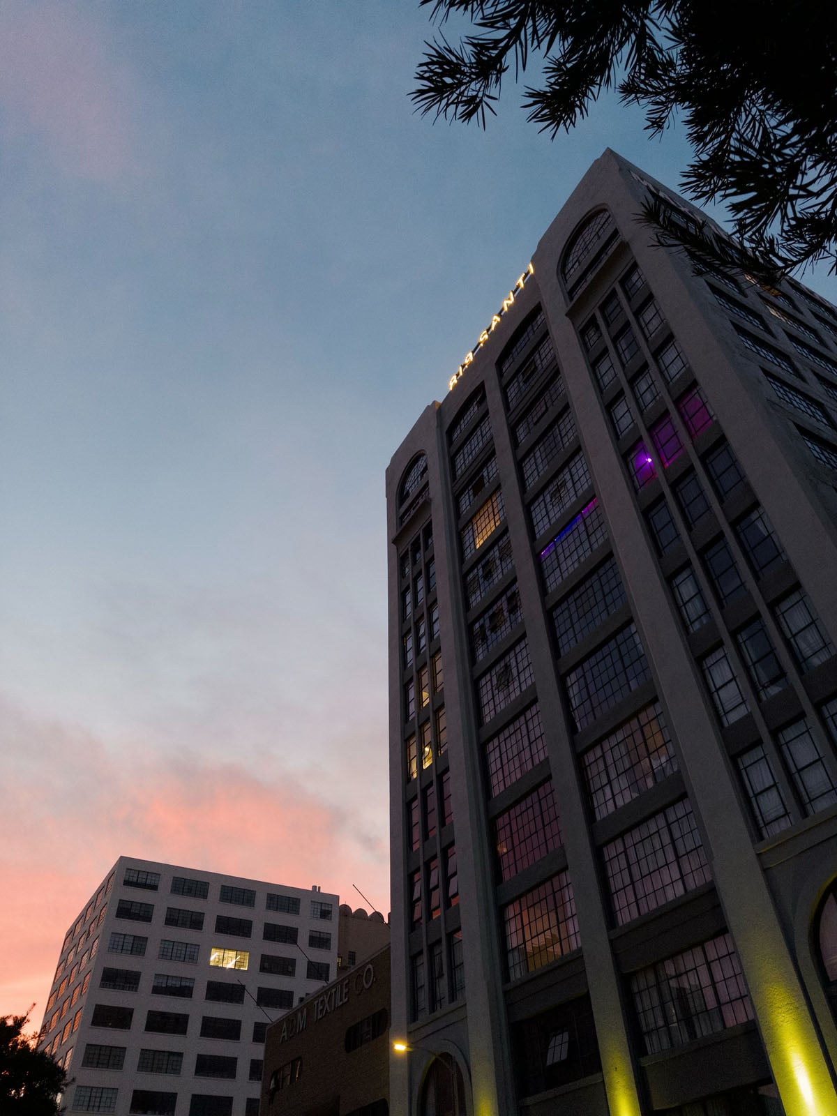 Range Camera App Promises Natural-Looking iPhone Photos Without Fuss ...