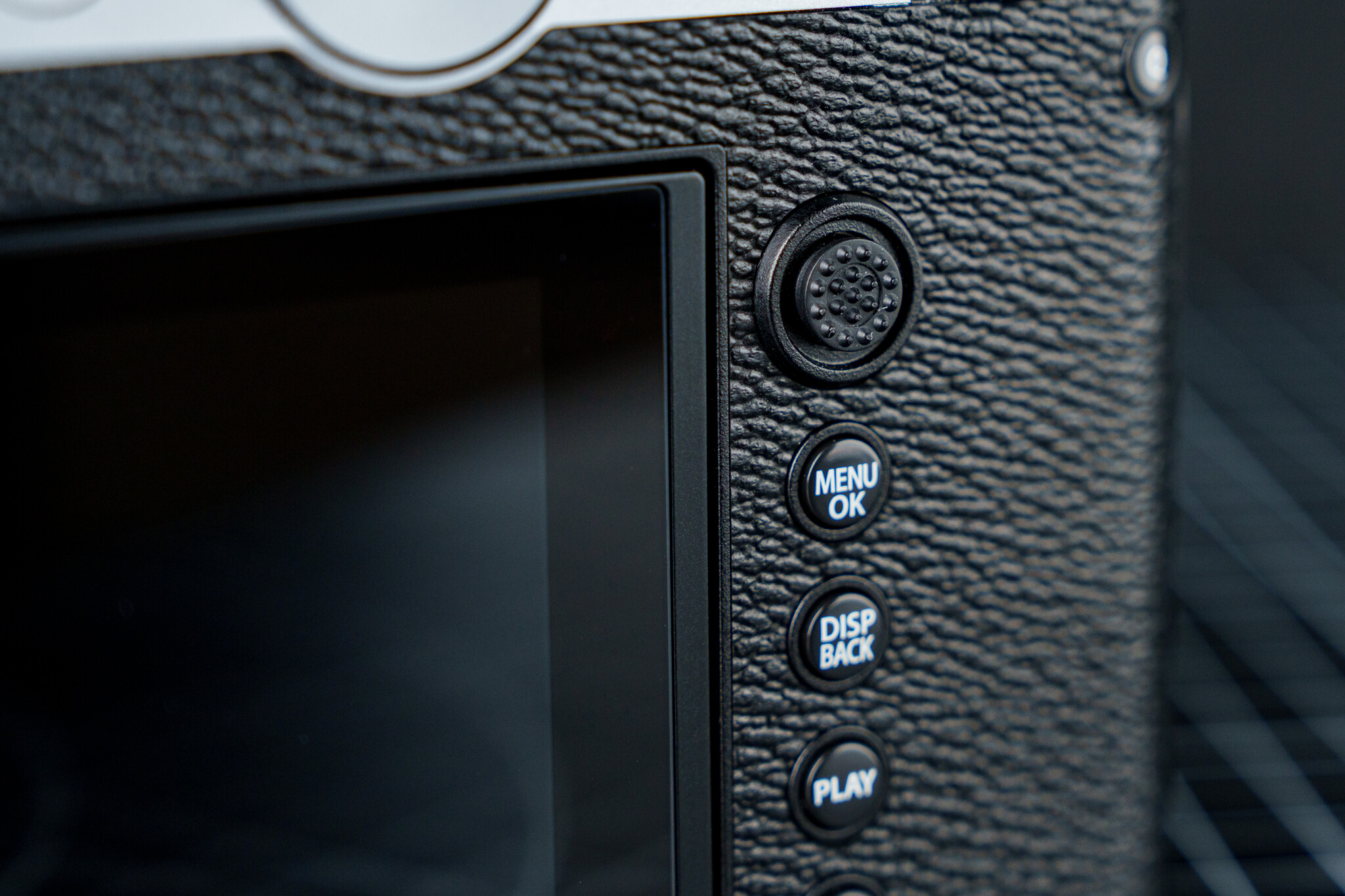 Fujifilm GFX100RF Review: An X100 All Grown Up | PetaPixel