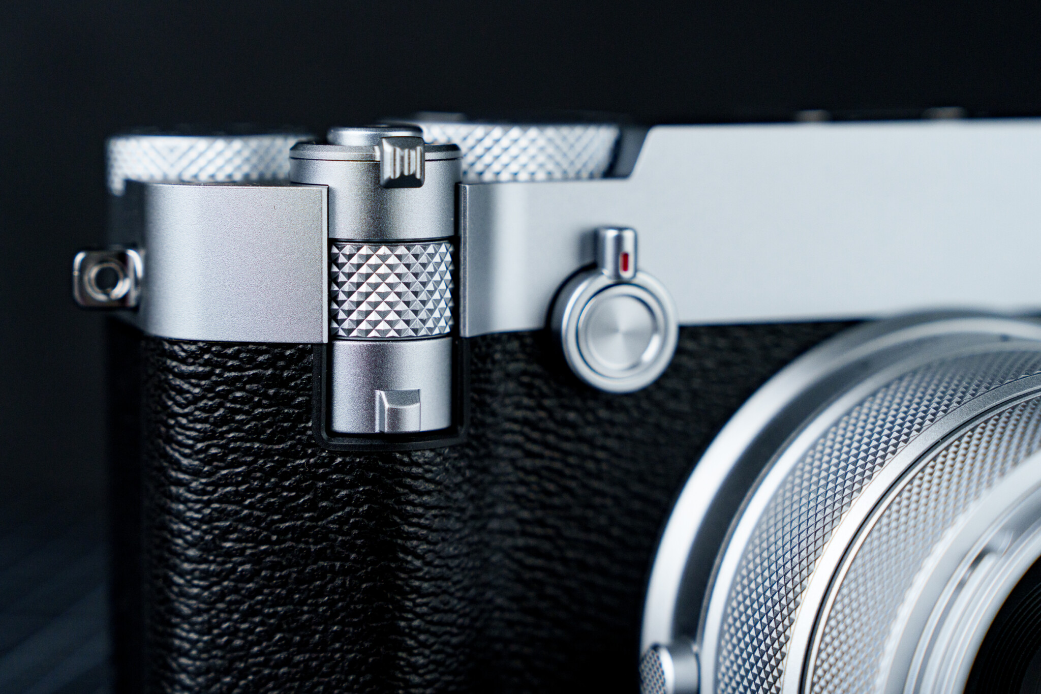 Fujifilm GFX100RF Review: An X100 All Grown Up | PetaPixel