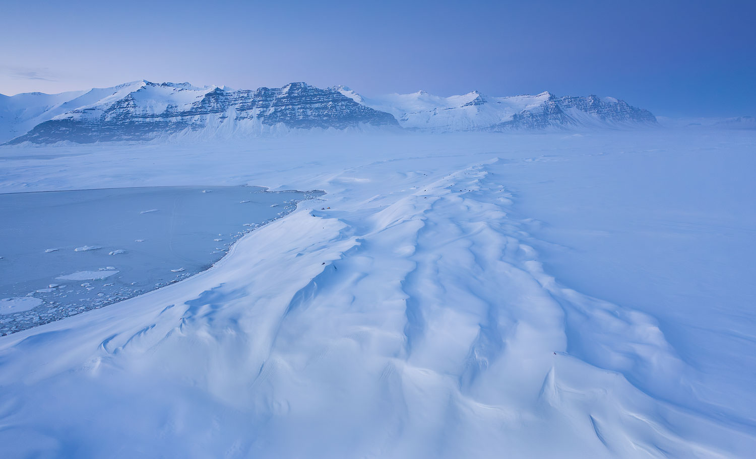 Capturing Blue Hour in Landscape Photography | PetaPixel