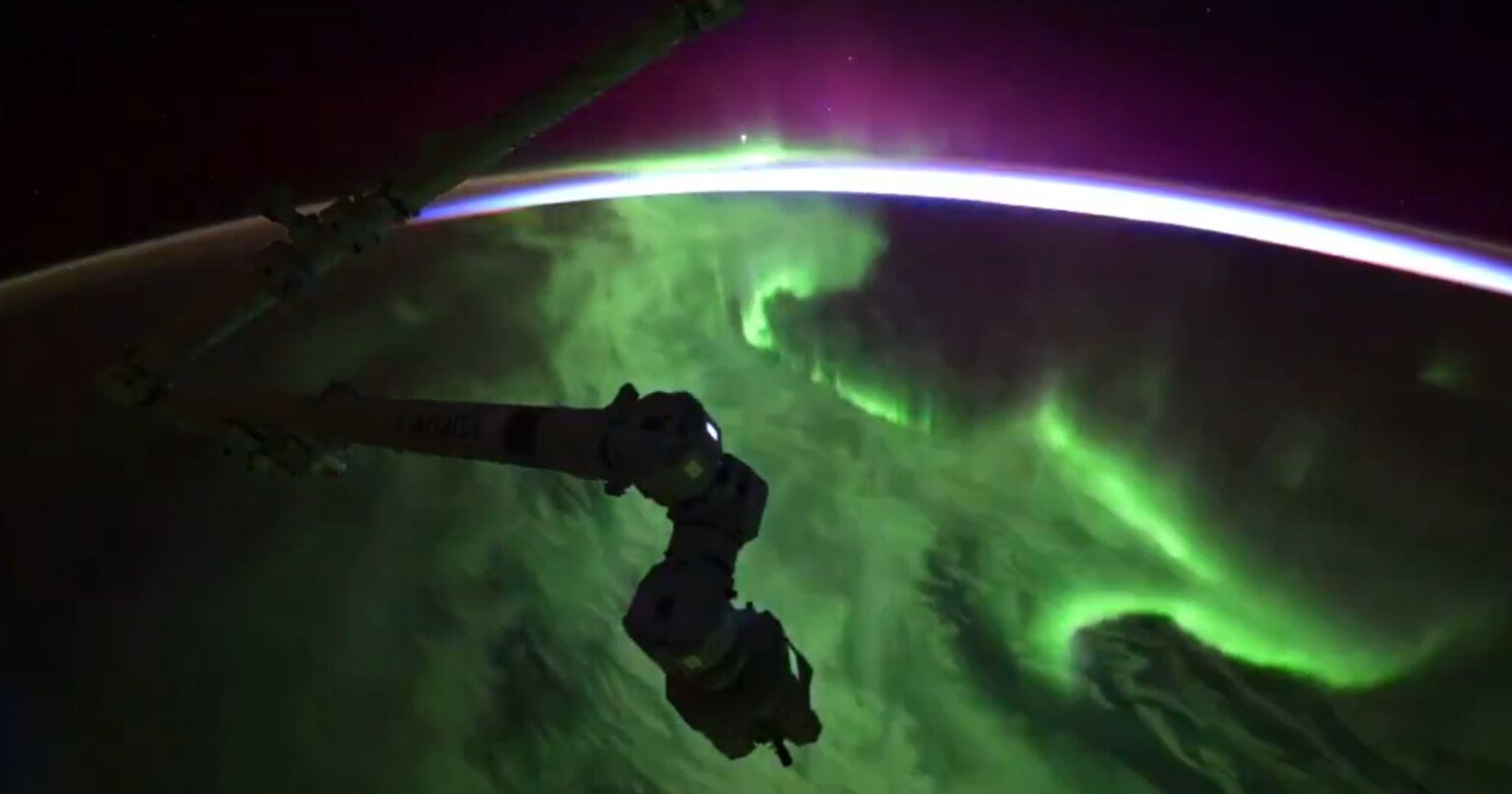 Astronaut Captures Vibrant Green Aurora From Space | PetaPixel