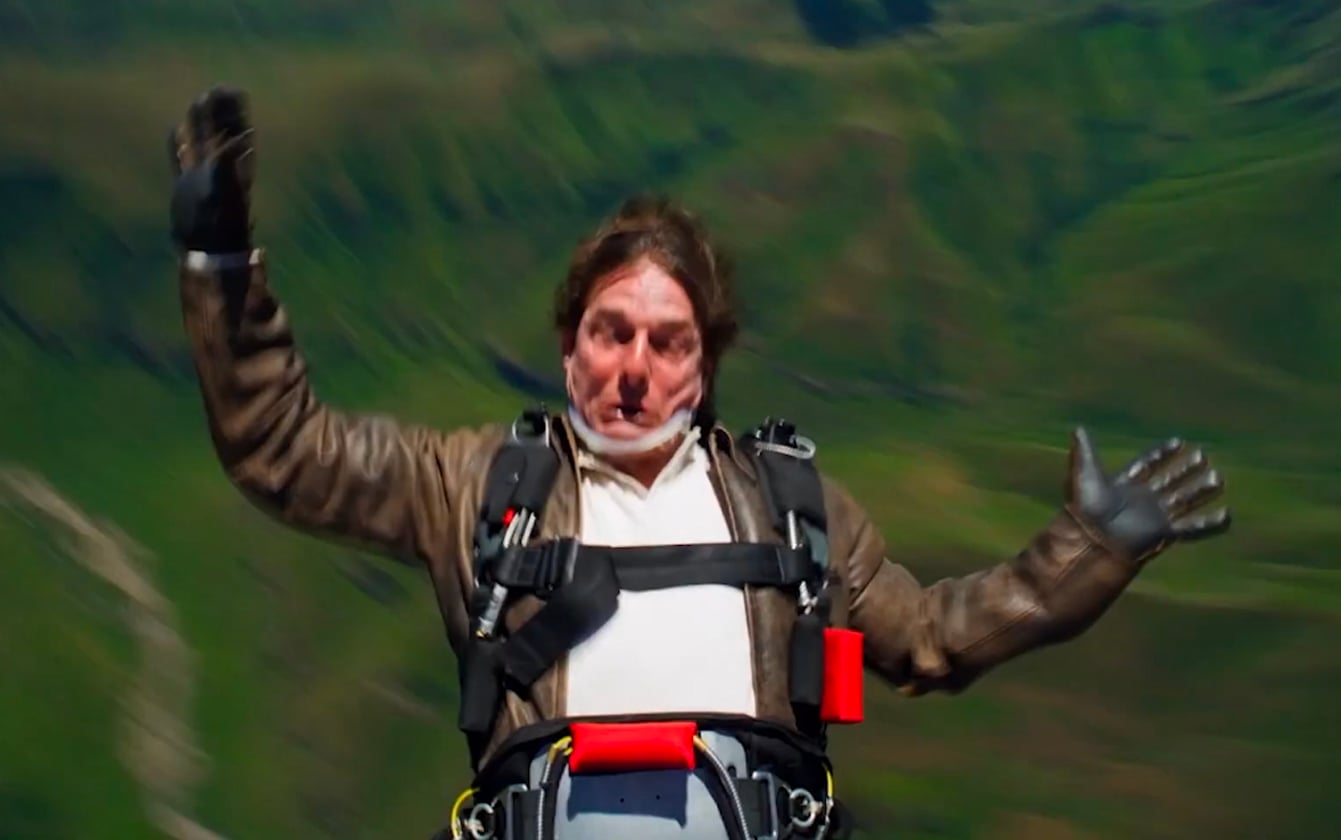 Watch Tom Cruise Backflip Out of a Helicopter Sporting a Snorricam Rig ...