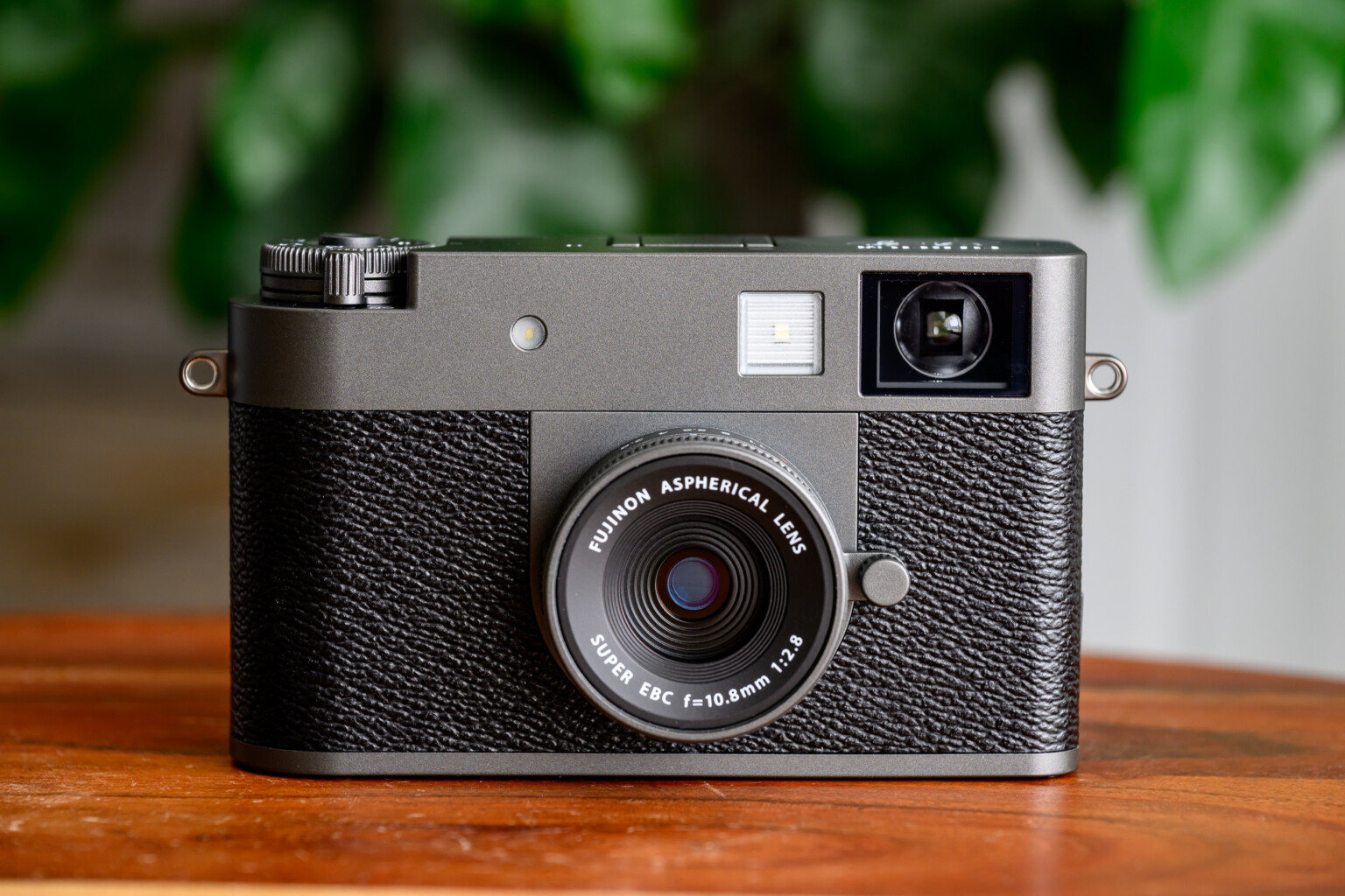 You Can Get a Fujifilm X half For Free as Part of an X-T5 Kit | PetaPixel