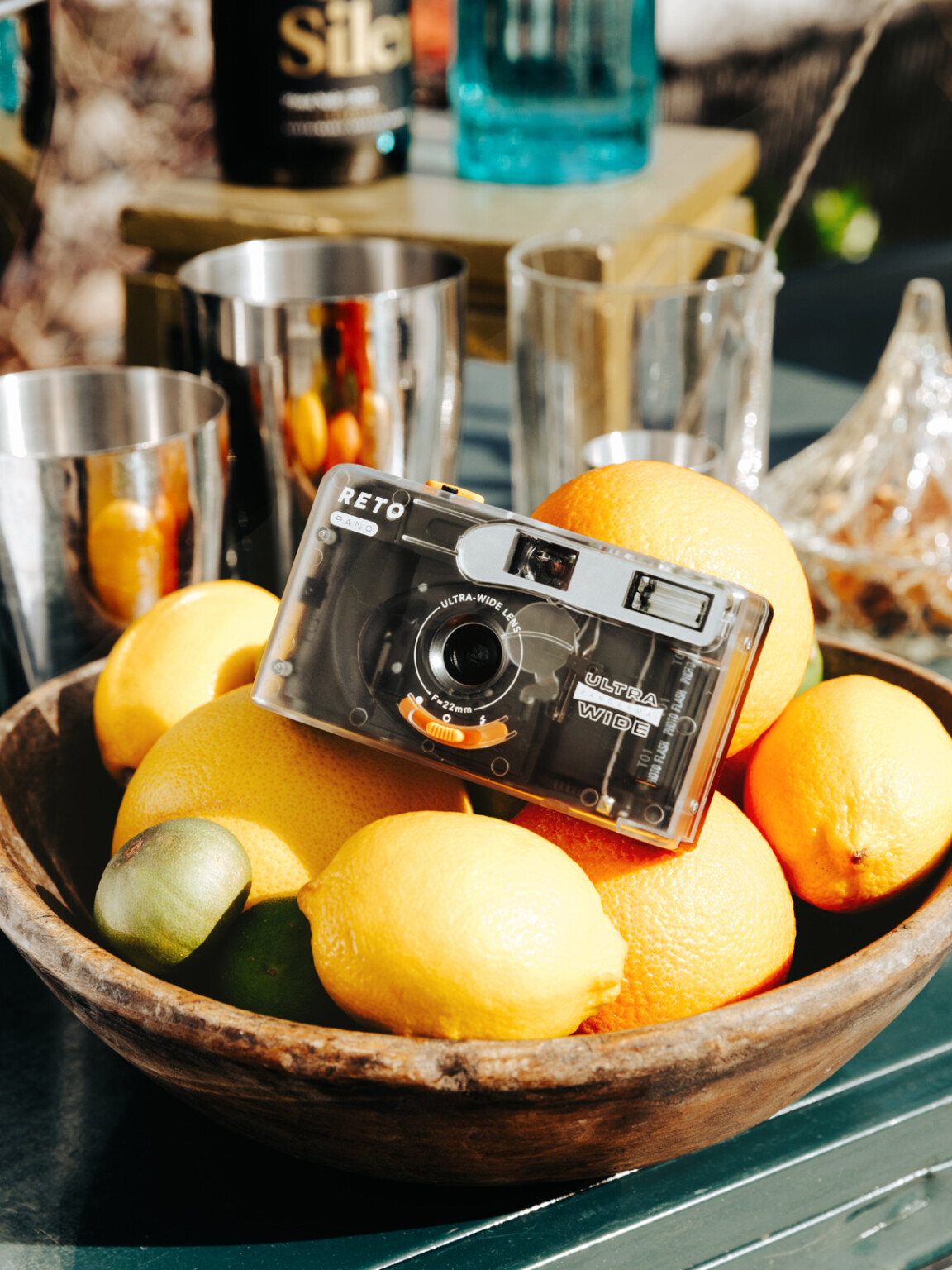 The Reto Pano 35mm Film Camera Switches Between Standard and Pano Modes ...