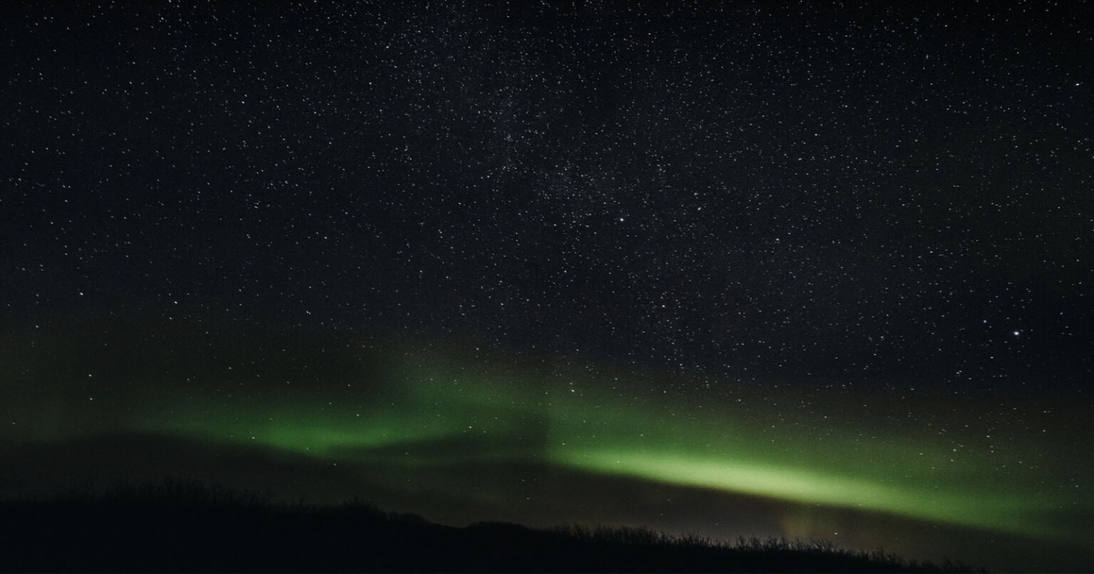 The First-Ever Picture of Aurora Lights on Mars Captured by ...
