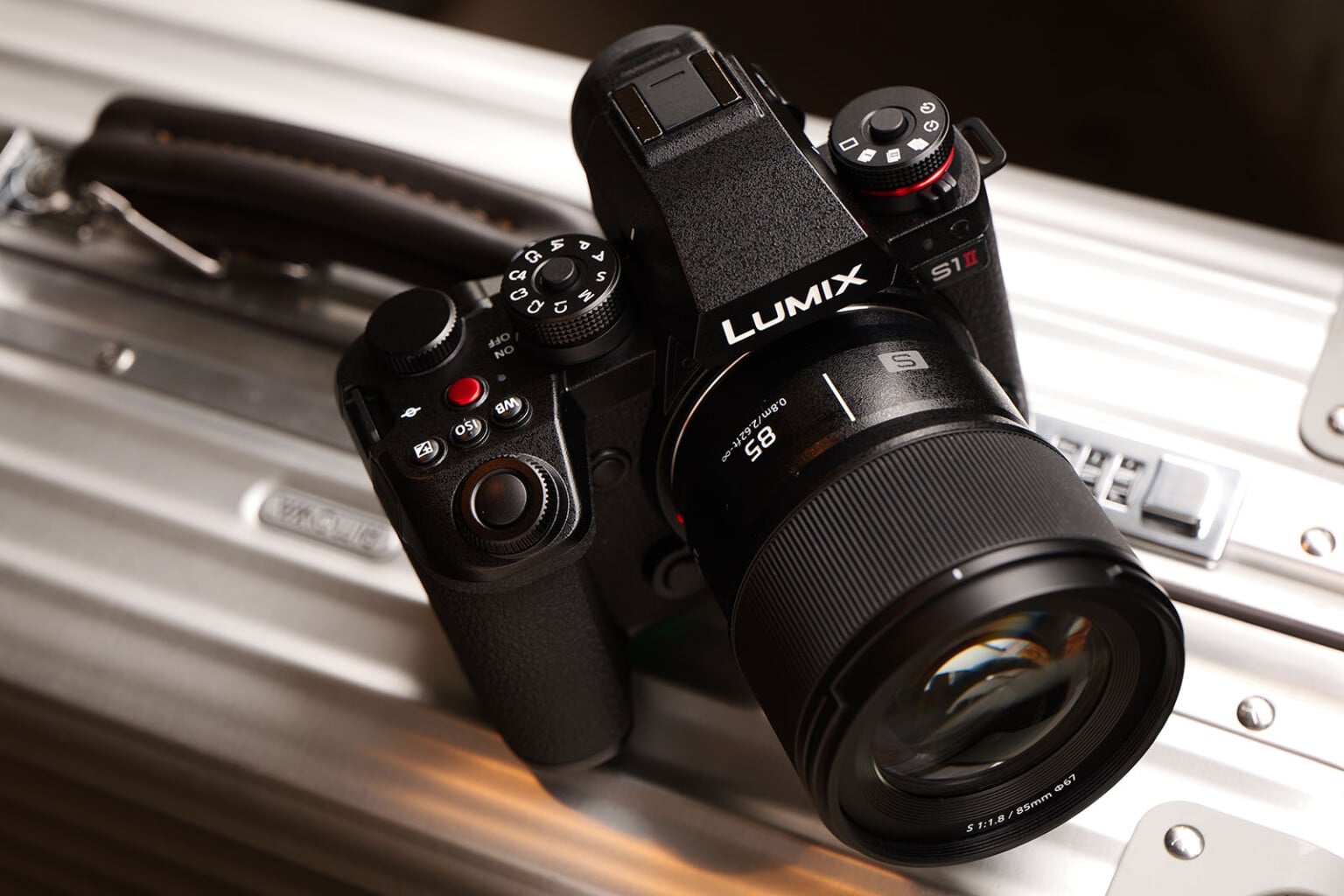 The Lumix S1 II and S1 IIE Are Panasonic's Most Advanced Hybrid Cameras ...