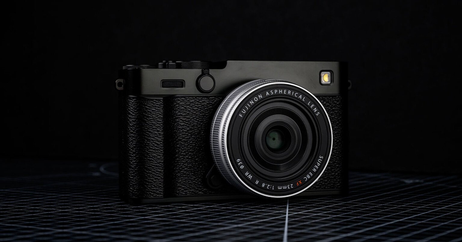 Fujifilm Designed the X-E5 to be an 'Immersive' Experience Aimed at Young Photographers | PetaPixel