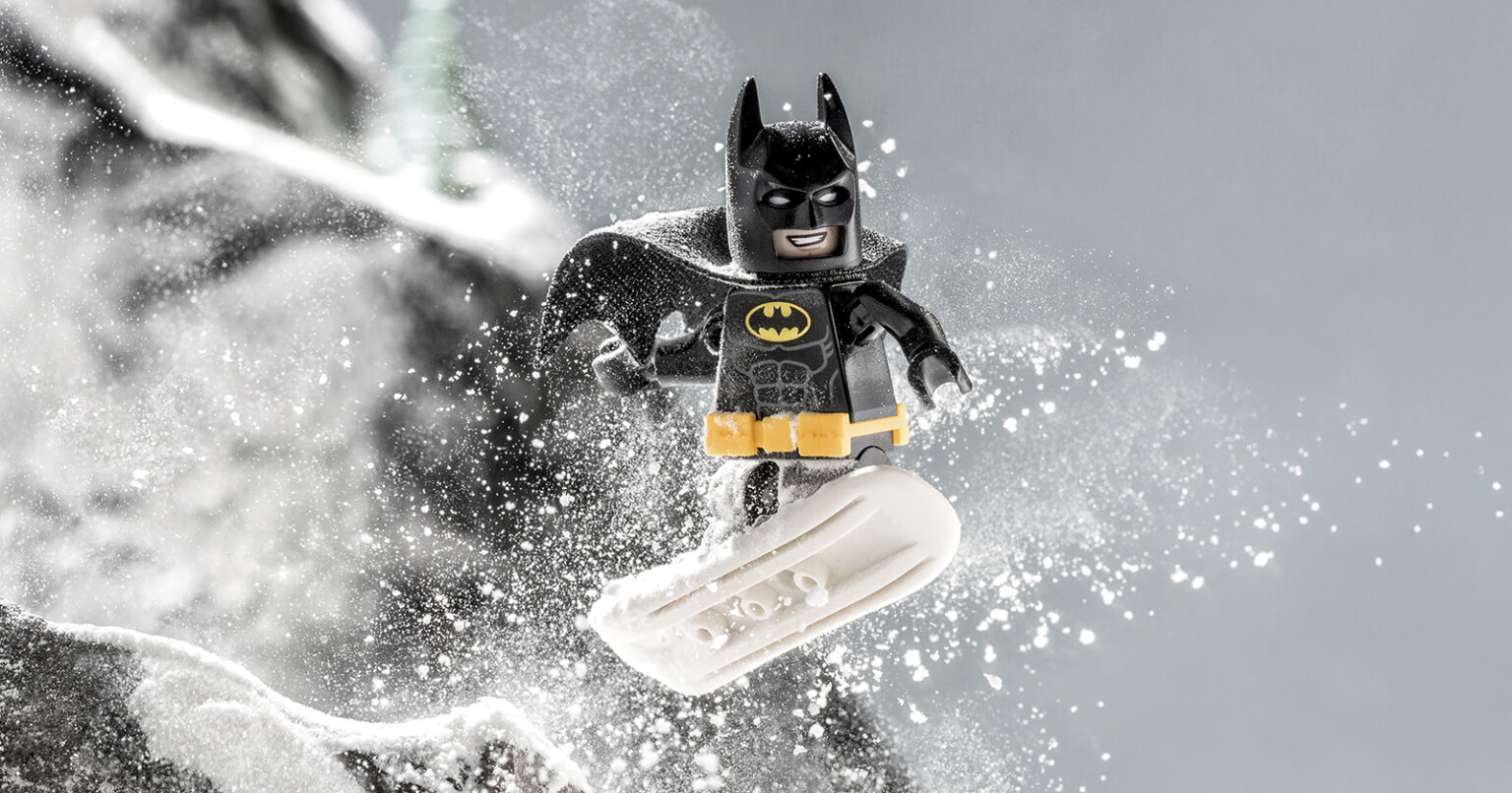 This Photographer Transforms Toy Miniatures Into Cinematic Worlds ...