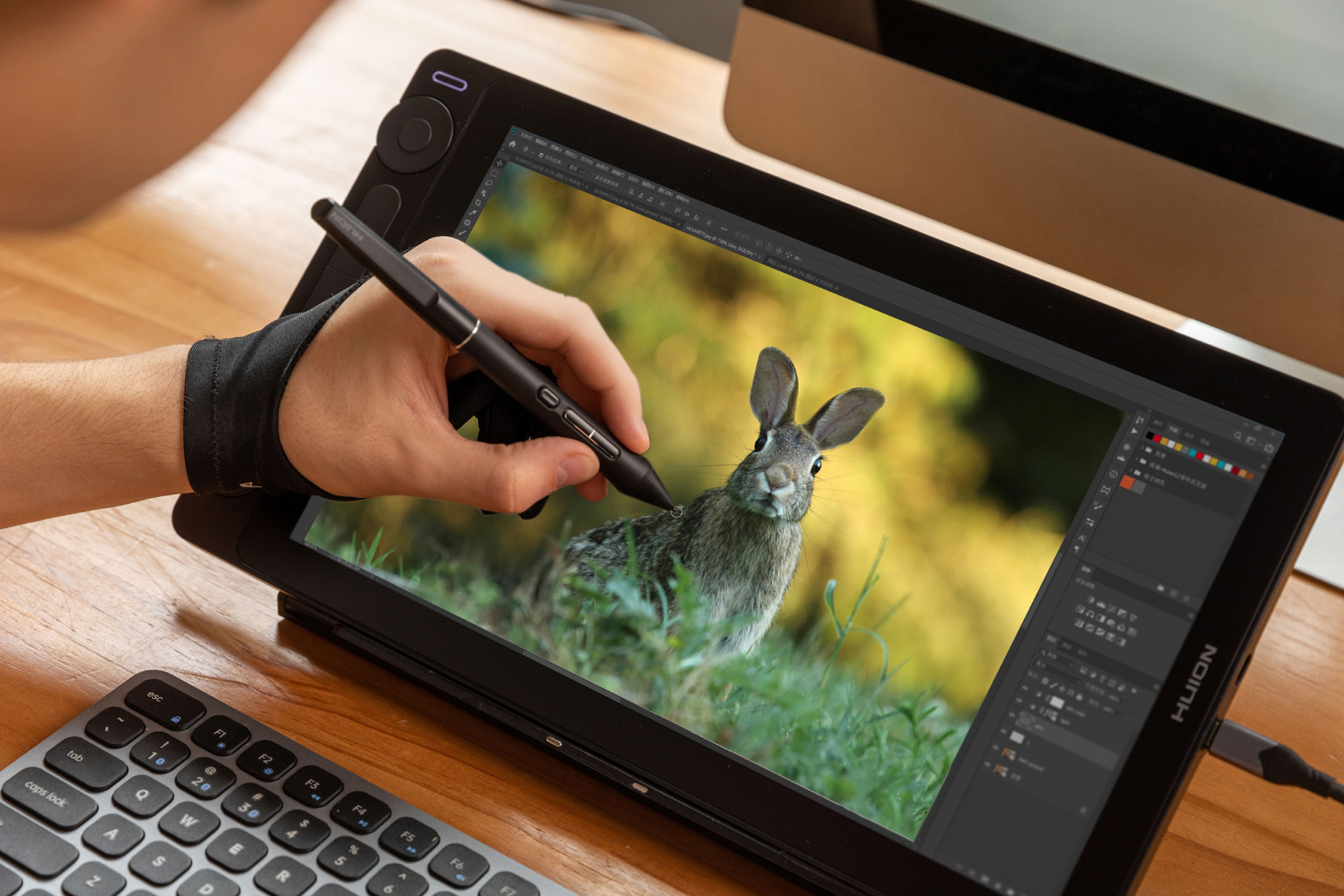 Save Up to 30% Off Huion Creative Tablets for Amazon Prime Day | PetaPixel