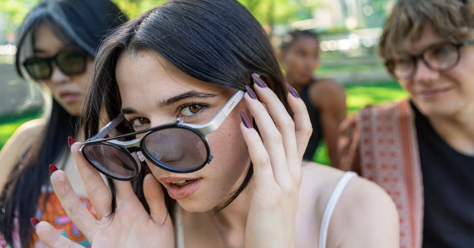 Waves Are ‘Dumb’ Camera Glasses Aimed at Creators | PetaPixel