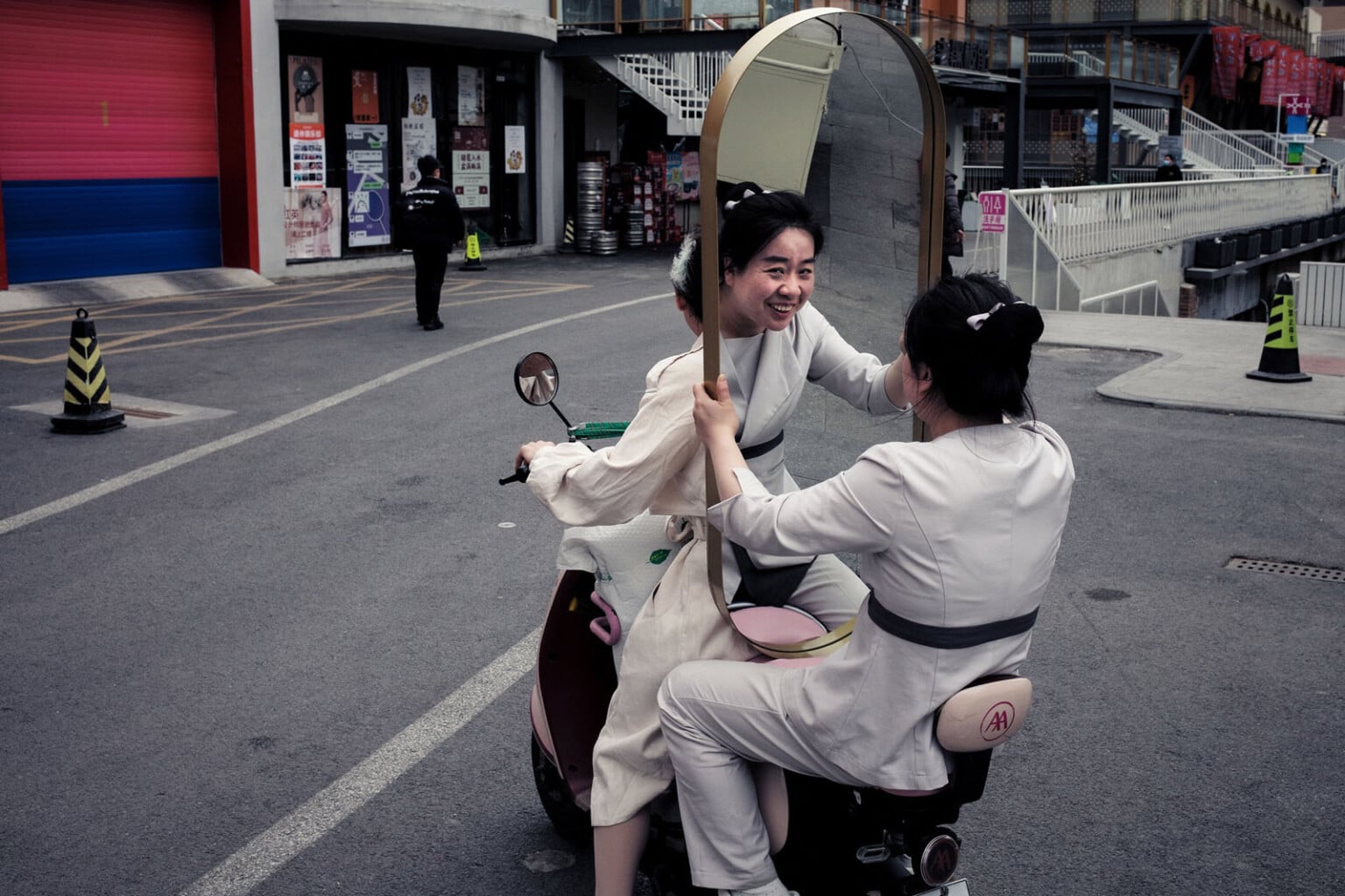 40 Winning Photos From the Pure Street Photography Awards 2025 | PetaPixel