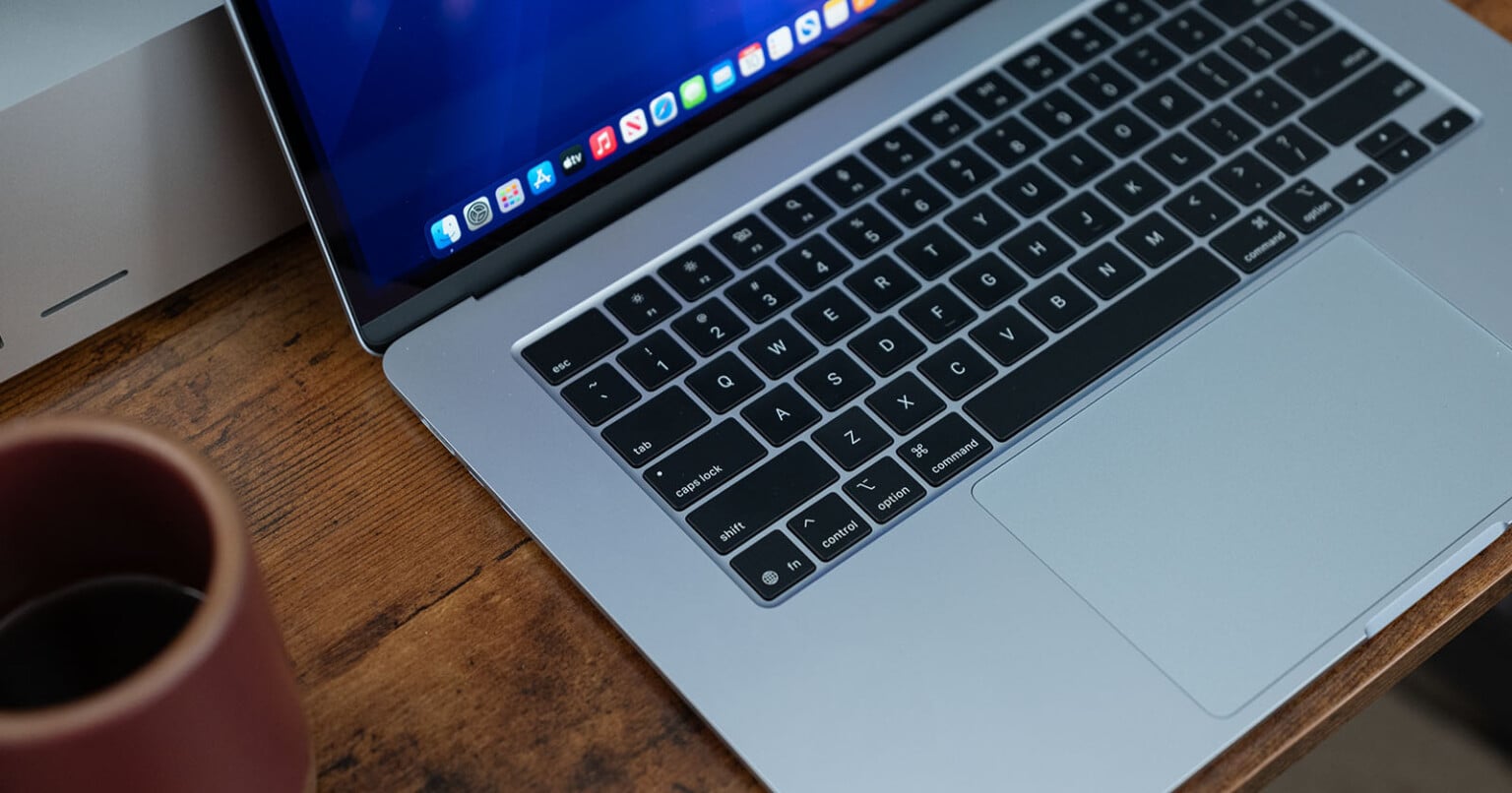Apple Is Reportedly Making a Chromebook Competitor That Will Cost 'Well ...