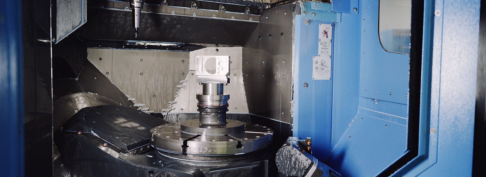 Made in Japan: How (and Why) Sigma Does Things Differently | PetaPixel