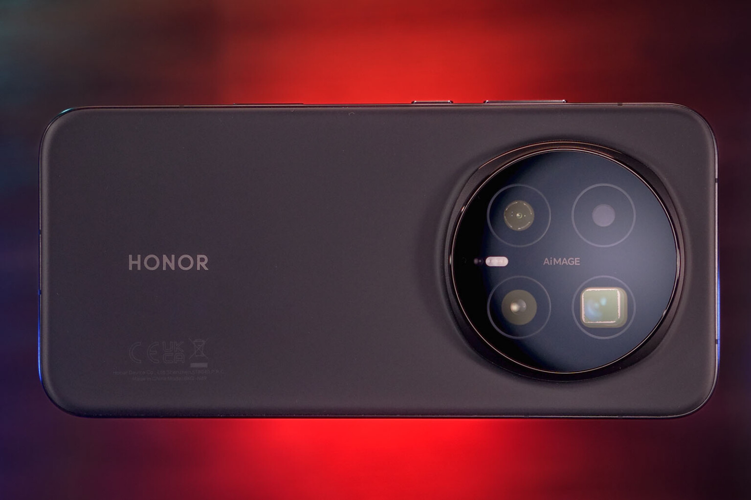 Honor Magic 8 Professional Assessment: A Digicam Caught Between ...