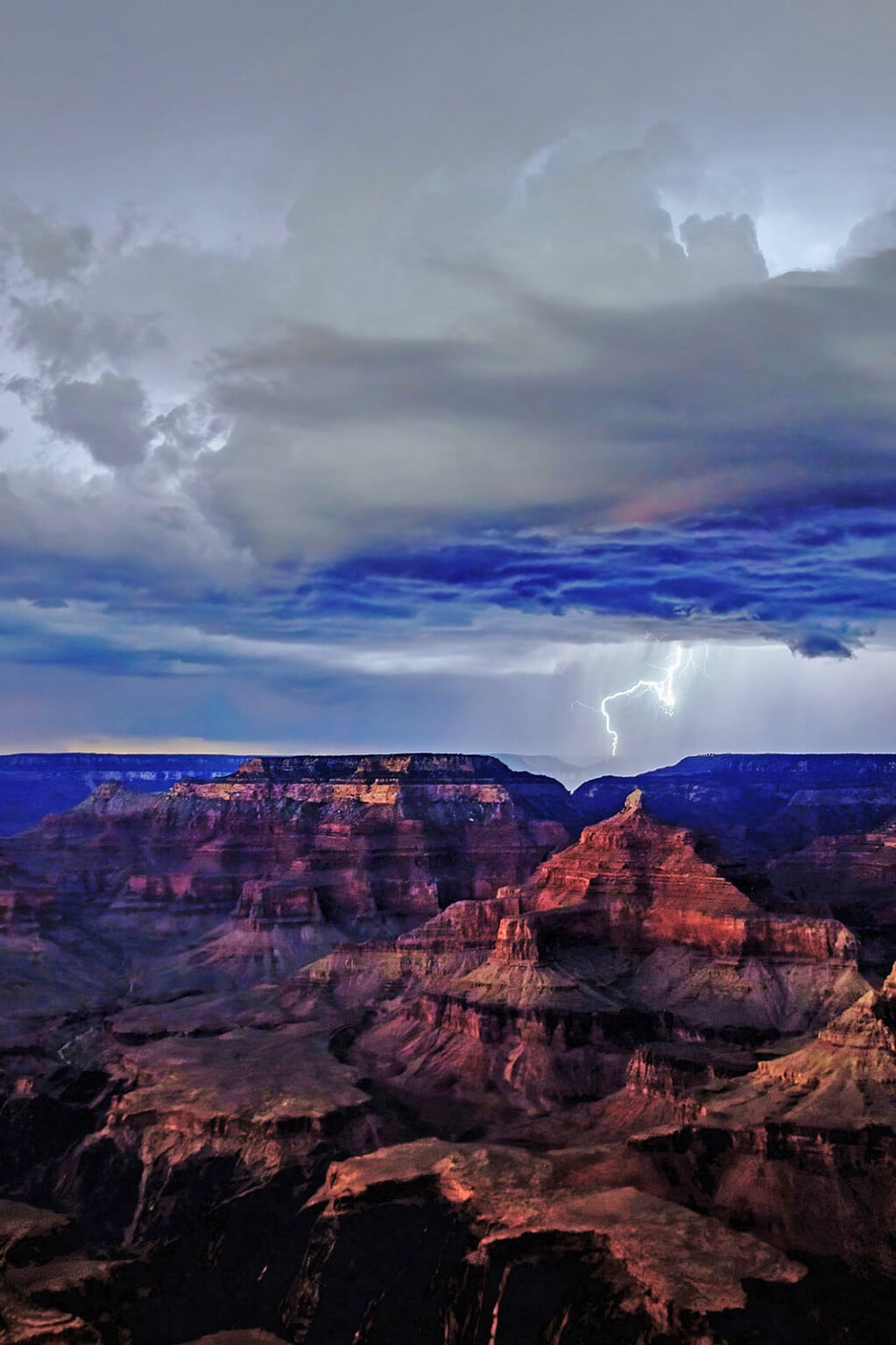 How to Capture Unique Landscape Photos | PetaPixel