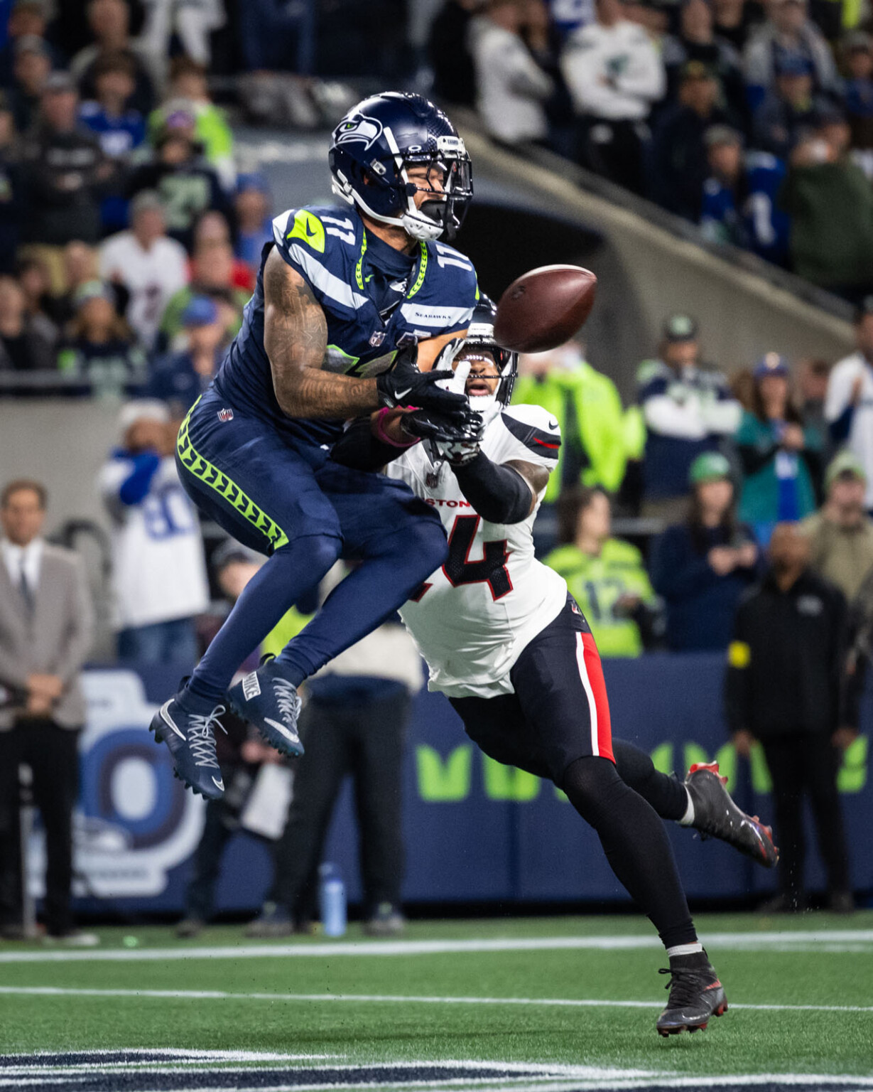 How Seattle Seahawks Photographer Rod Mar Captured Super Bowl LX ...