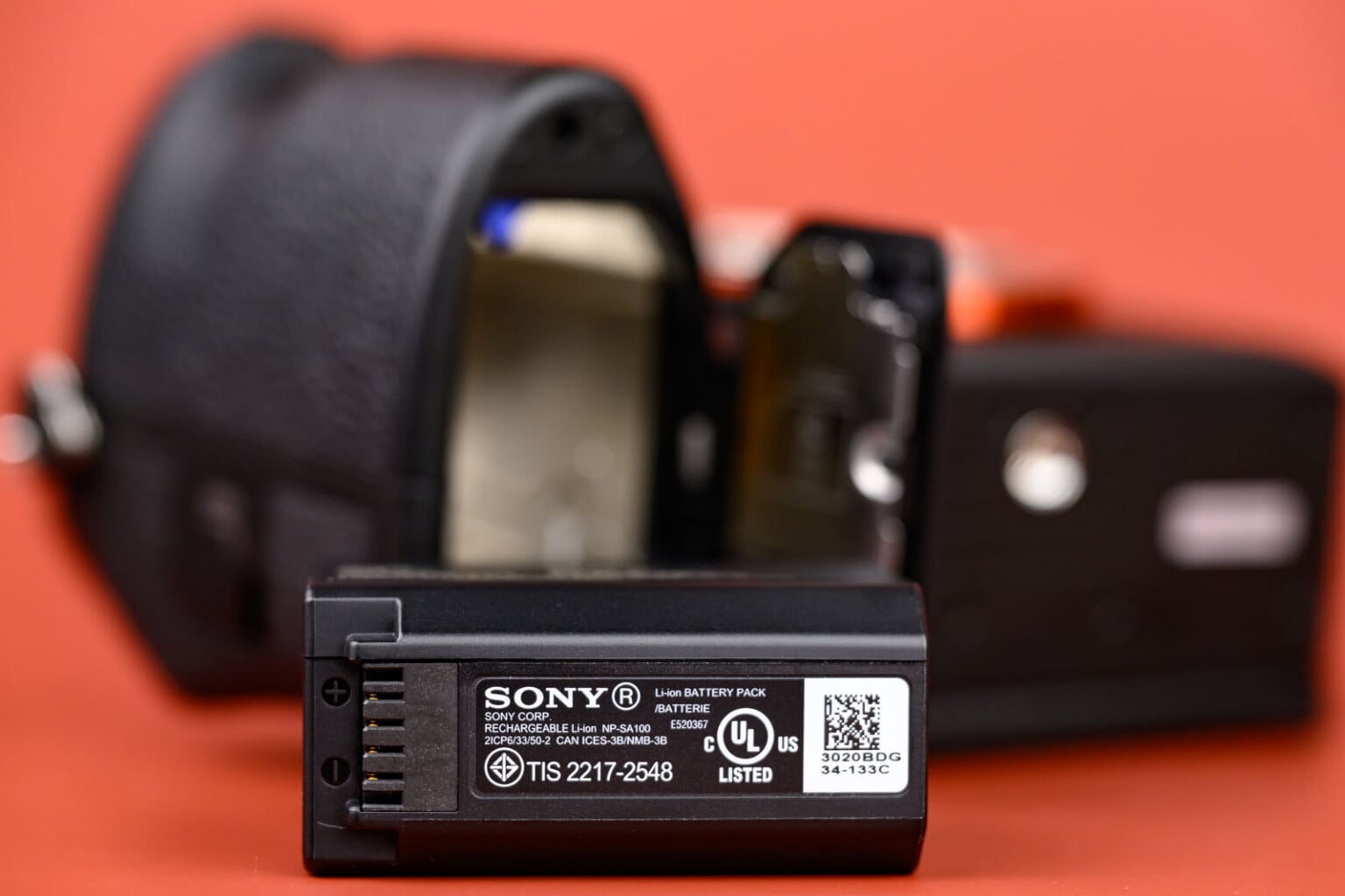 Sony a7R VI Has a Stacked 66.8MP Sensor and Captures 30 FPS Bursts ...